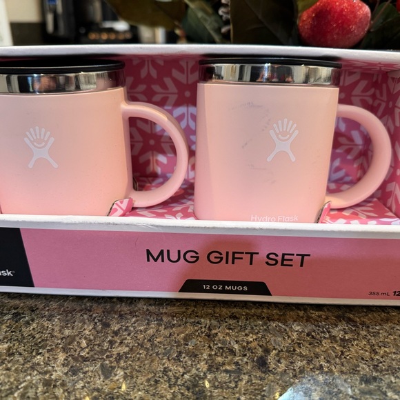Hydro Flask | Kitchen | Pink Hydro Flask Coffee Mug New Small Cosmetic ...